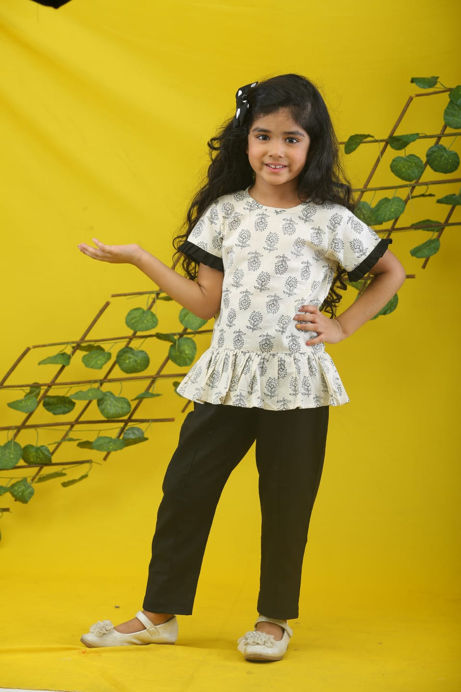 Shop Girls dresses Online – Freesia Array